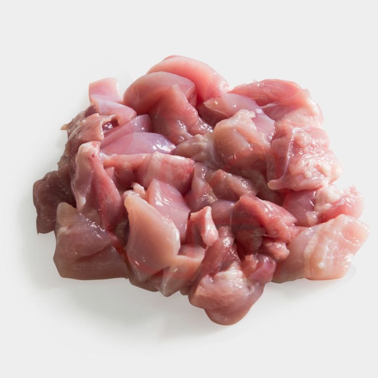 Trimming Skinless Leg - HLRB Processing Sdn bhd